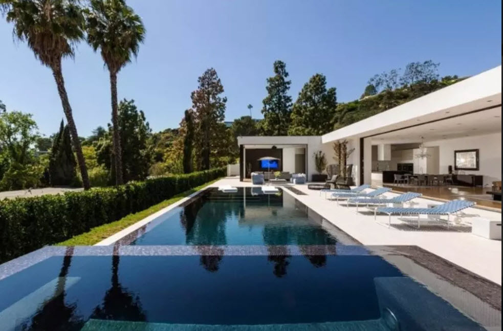 Moonglow Modern | All Pictures Media Film Locations
